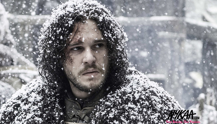 Dandruff Solution: What Causes Dandruff & How To Cure It | Nykaa's ...