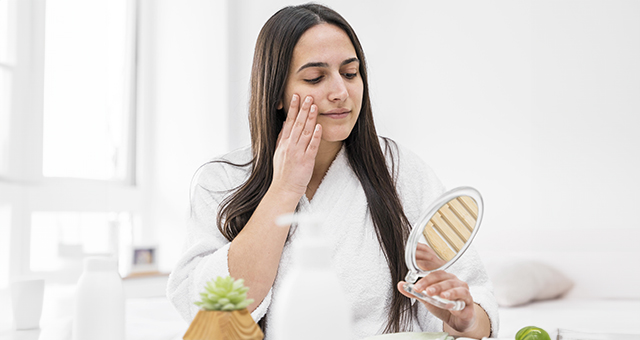 How to Get Rid of White Heads and Their Underlying Causes | Nykaa’s ...